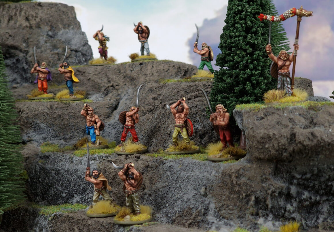 Forces of Fame: Dacian Falxmen - Warlord Community