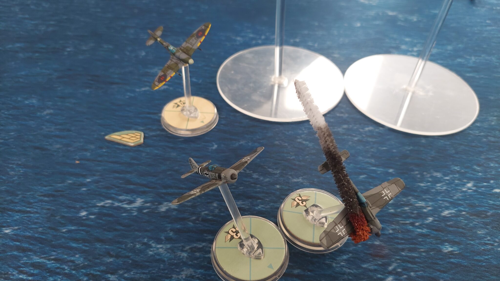 Going Down in Flames: Blood Red Skies Smoke & Flame Markers - Warlord ...