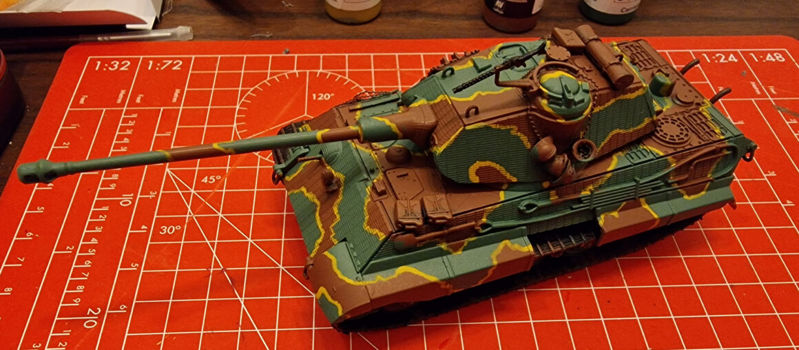 A Tale of More Gamers - Jon's German Tiger II - Warlord Community